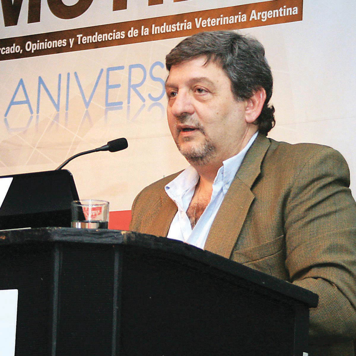 Falleció Fernando Doti, referente de la industria veterinaria - Mi ...